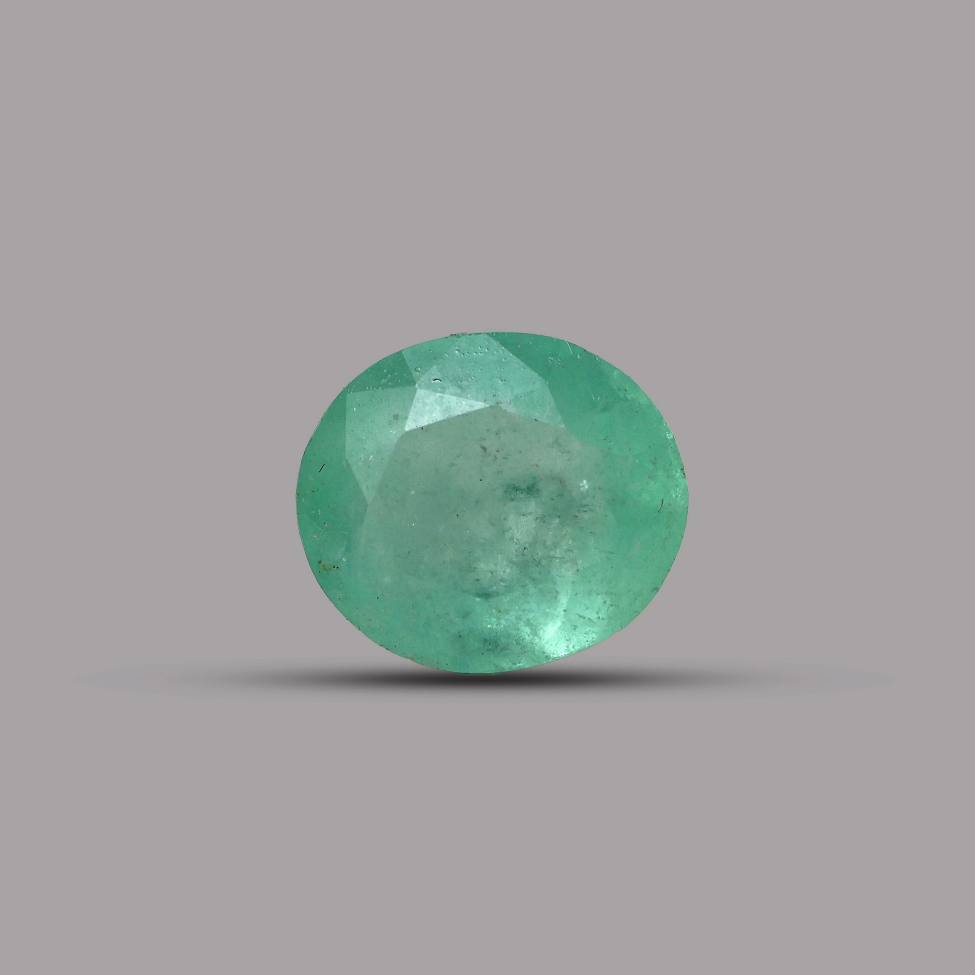 Emerld With Diamond